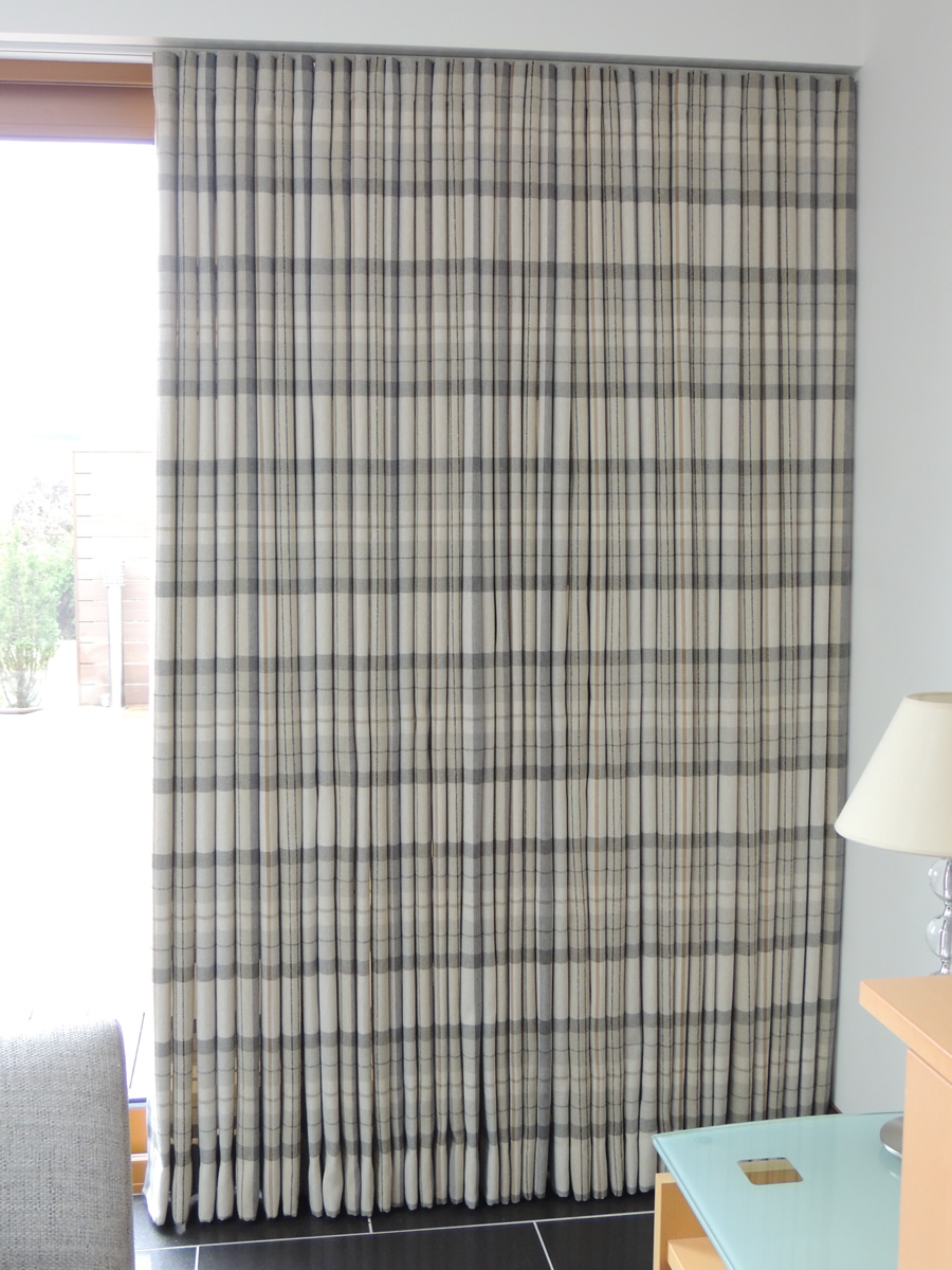 Made to Measure Curtains, Bespoke made Blinds, and accessories